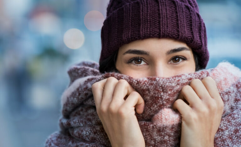 Why do my eyes feel gritty and itchy? | Ocutears
